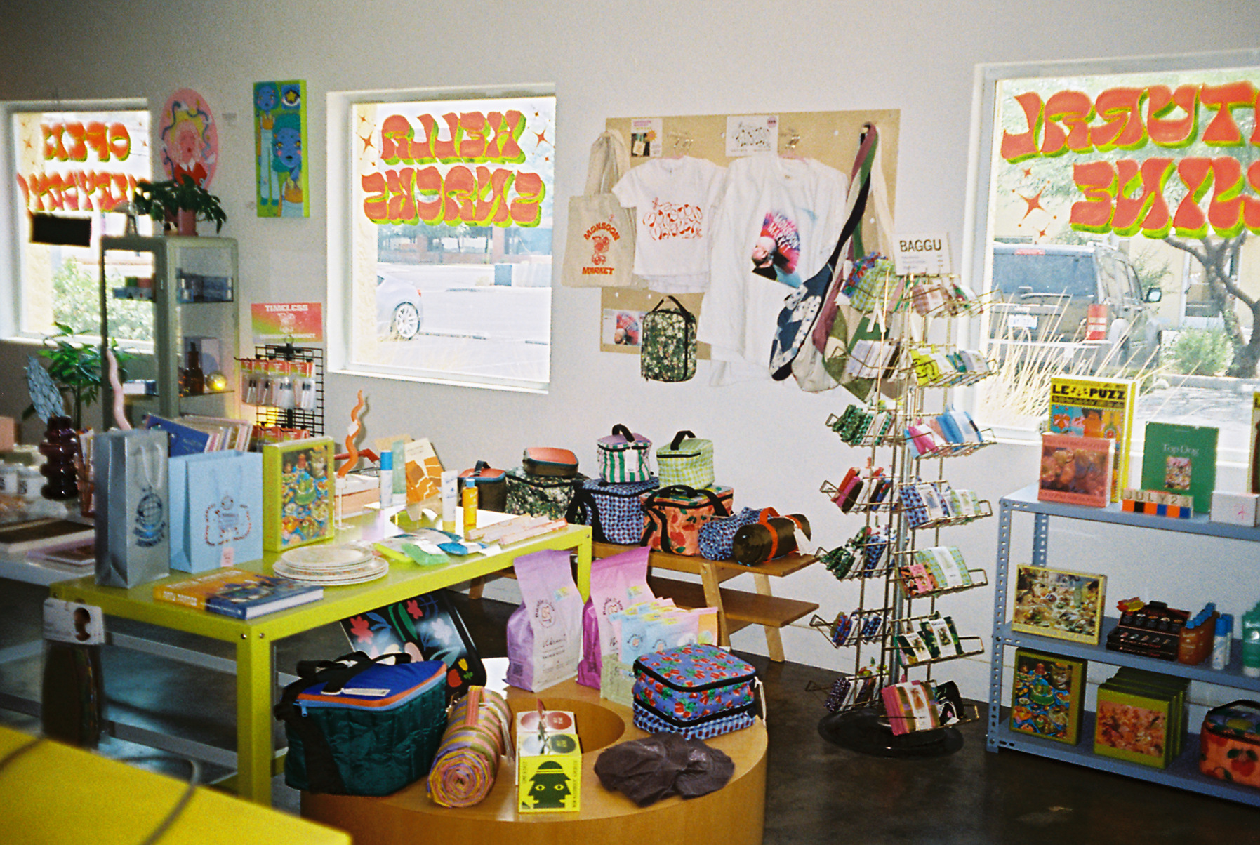 Monsoon Market – Natural Wine, Snacks and Gifts in Phoenix.